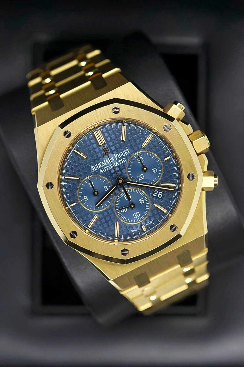 Audemars Piguet Royal Oak Chronograph 26320BA.OO.1220BA.02 – Habbak Watches